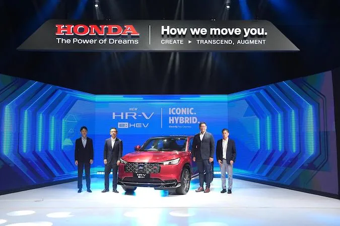 New Honda HR-V RS e:HEV SUV Hybrid Ikonik Harga Makin Masuk Akal? | otoexpo.com
